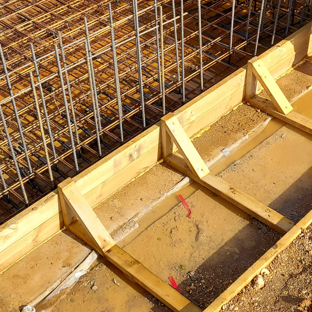 slab edge formwork.
